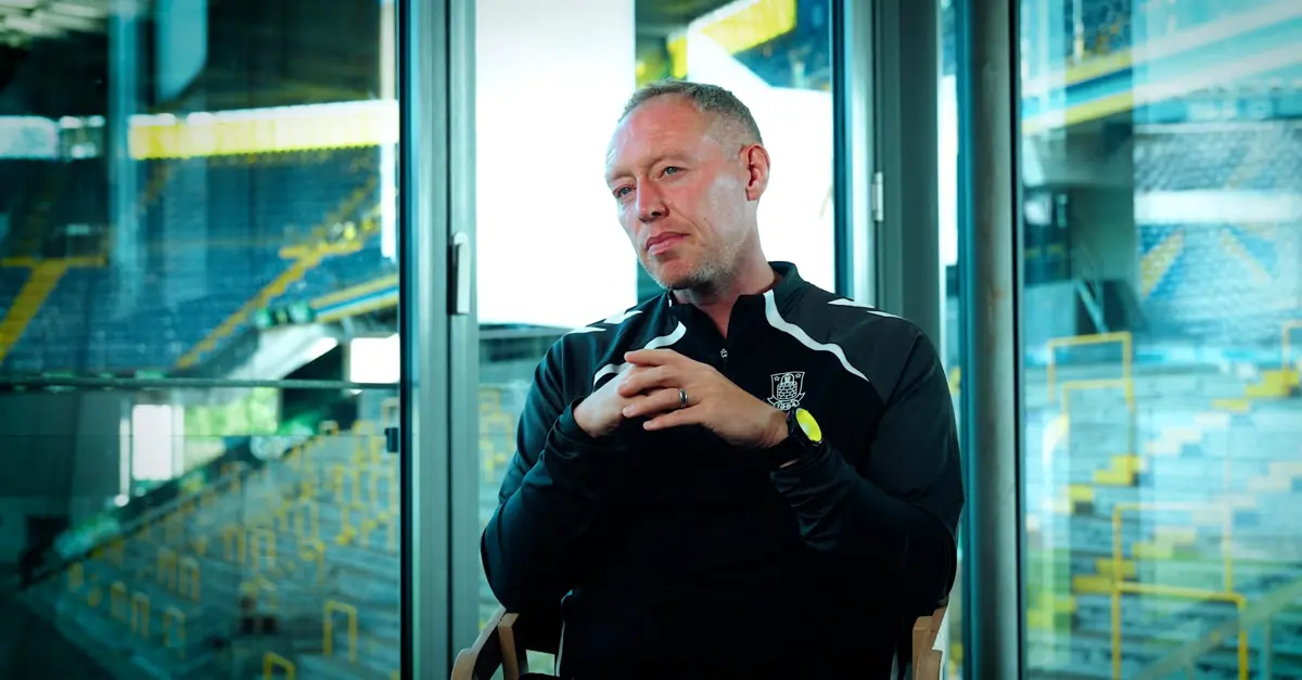 Se det første interview med Steve Cooper på Brøndby TV