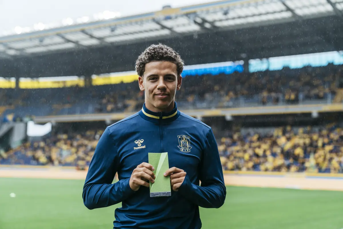 Clement Bischoff kåret til Månedens Unge Spiller i juli